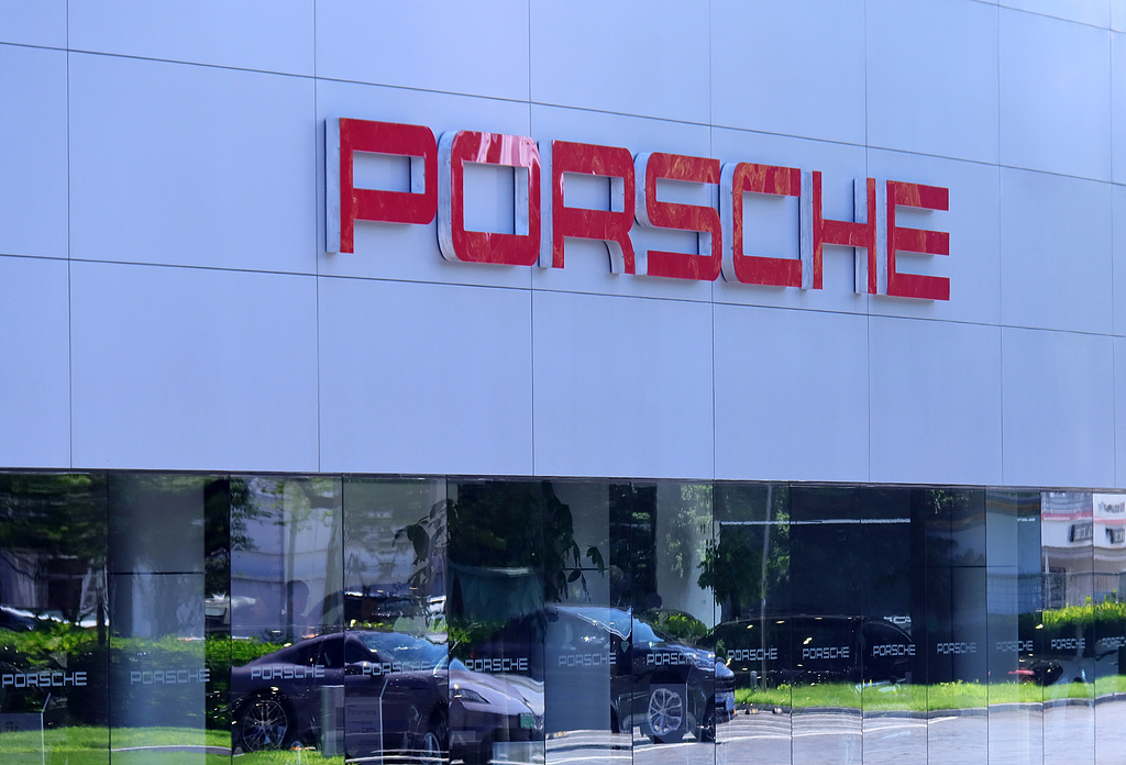 China Dealer Halts Porsche, VW Stores Amid Price War - Global Neighbours